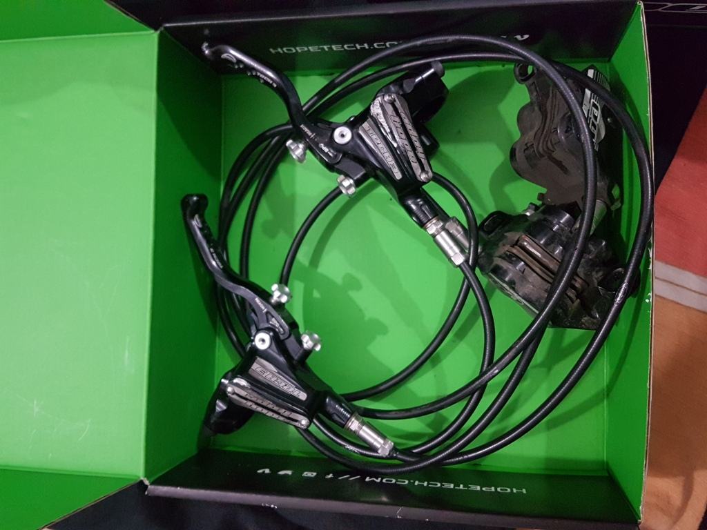 Hope Tech 3 E4 kočice + SRAM Matchmaker