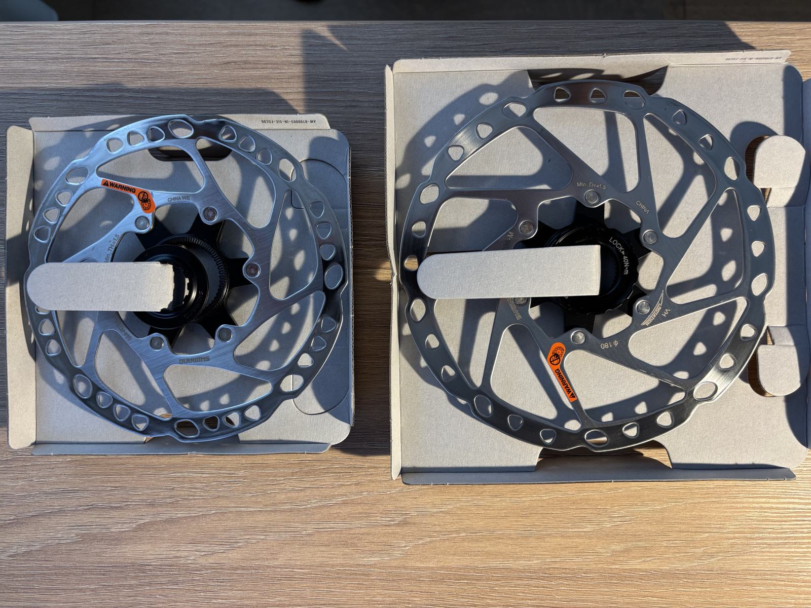 ***Shimano DEORE SLX rotori 160 i 180 mm - NOVO***