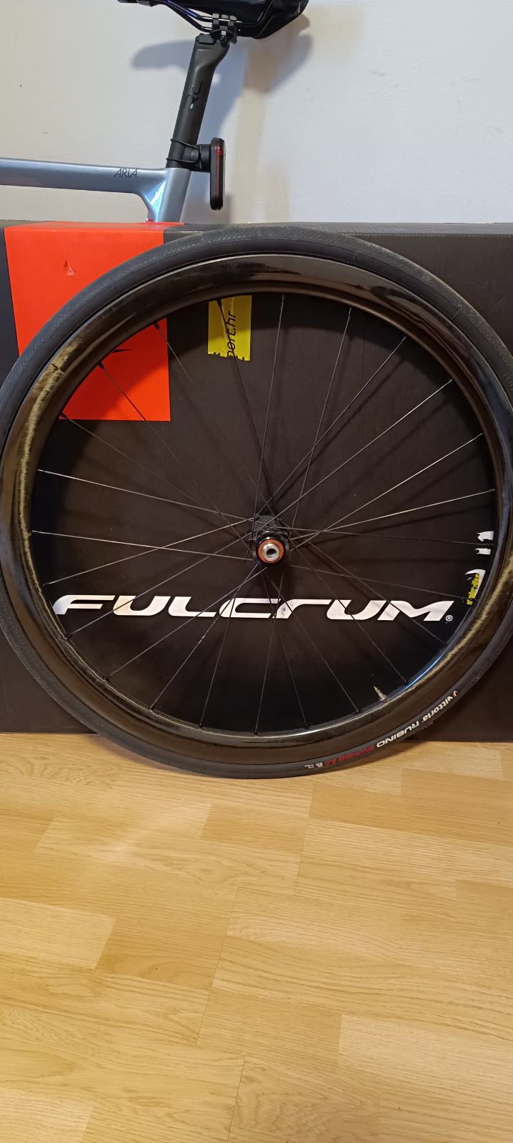 FULCRUM WIND 40DB karbonski kotači