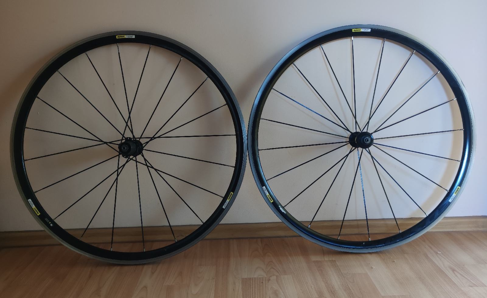 Mavic Cosmic Elite - Rim Brake