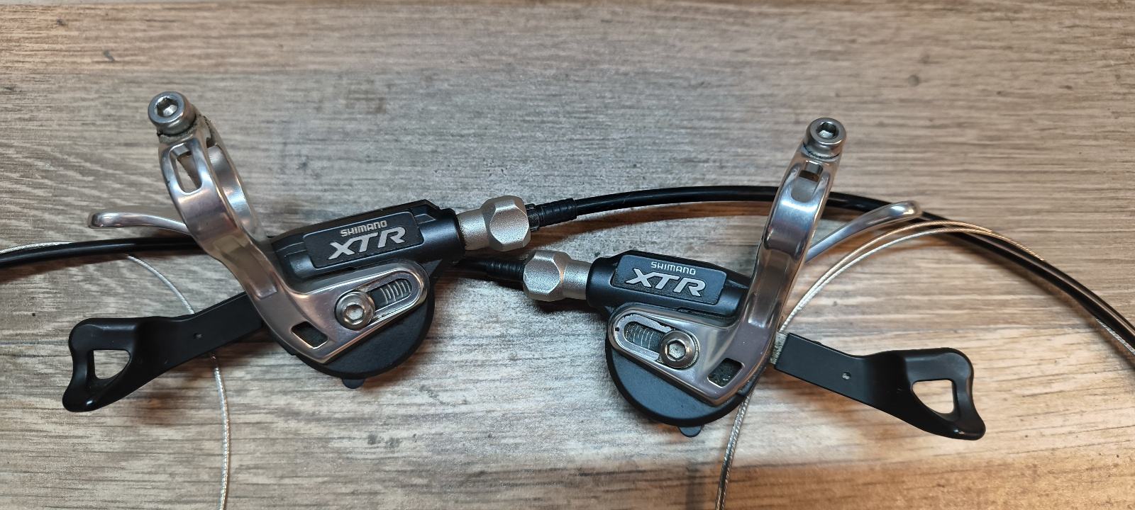 Xtr shifter 3x spd lijevi