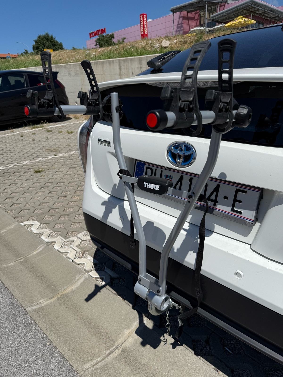 Thule Xpress 970 nosač za bicikle montaža na kuku