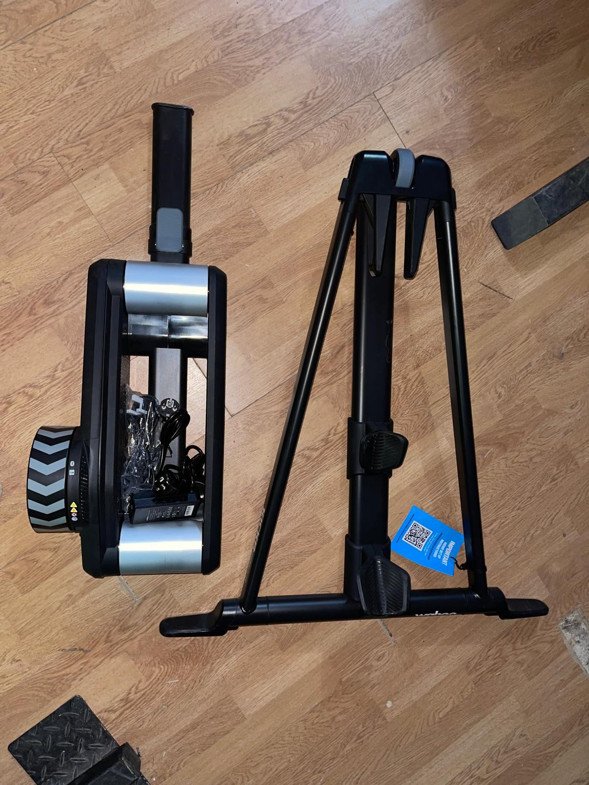 KICKR ROLLR Smart Bike Roller Trainer 2024 NOVO!