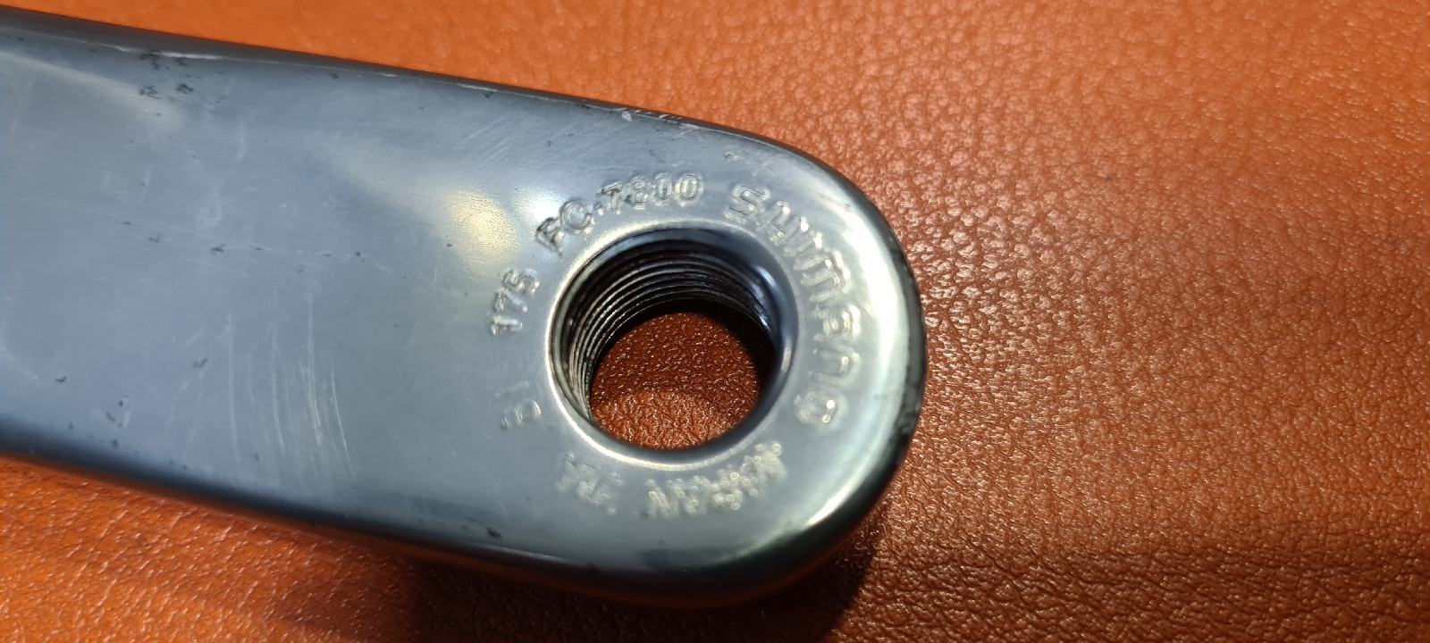 Kurbla lijeva DURA ACE 175mm