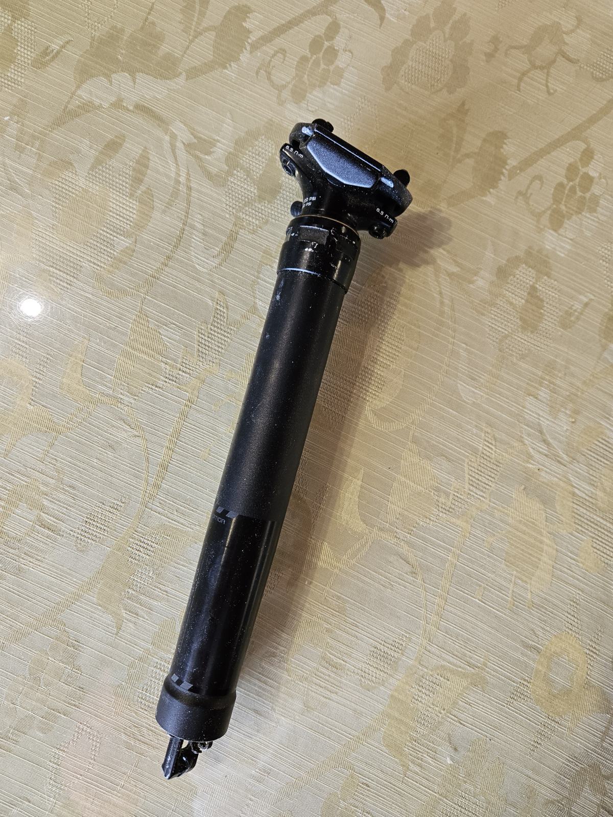 Specialized dropper post