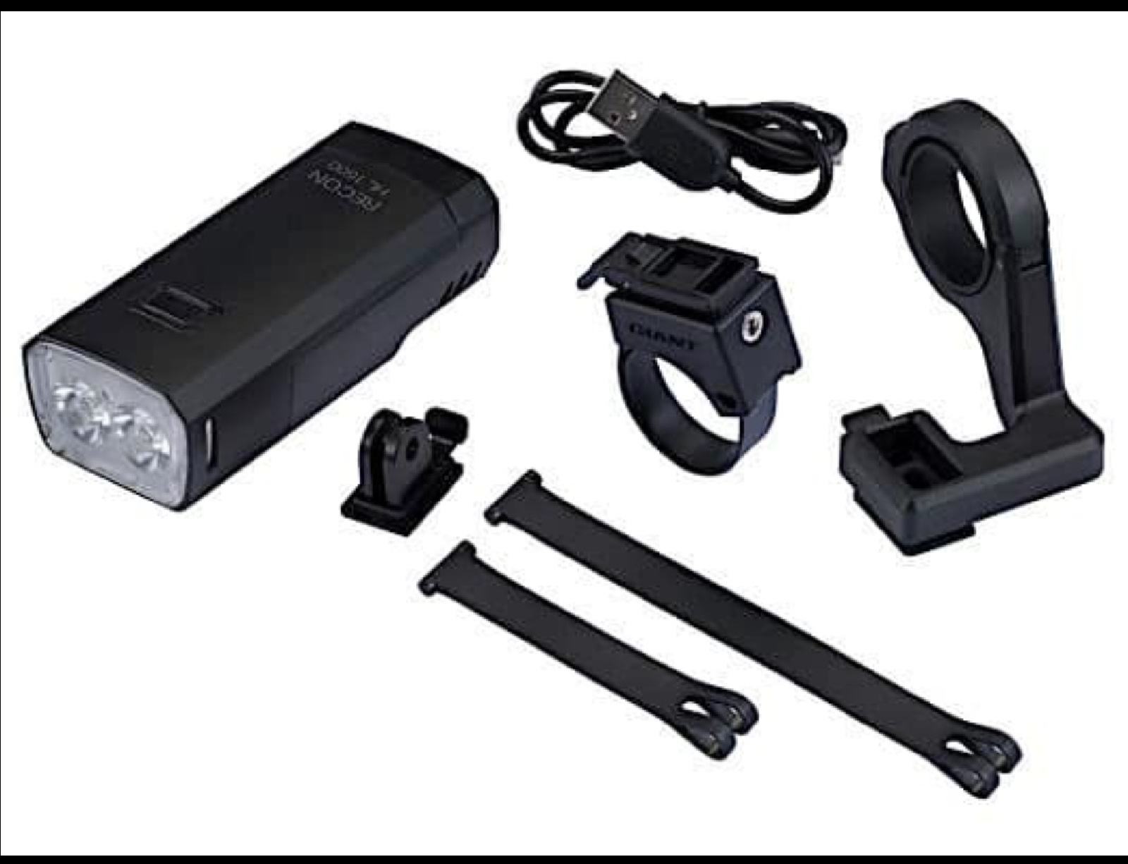 Svijetlo Giant Recon 1600