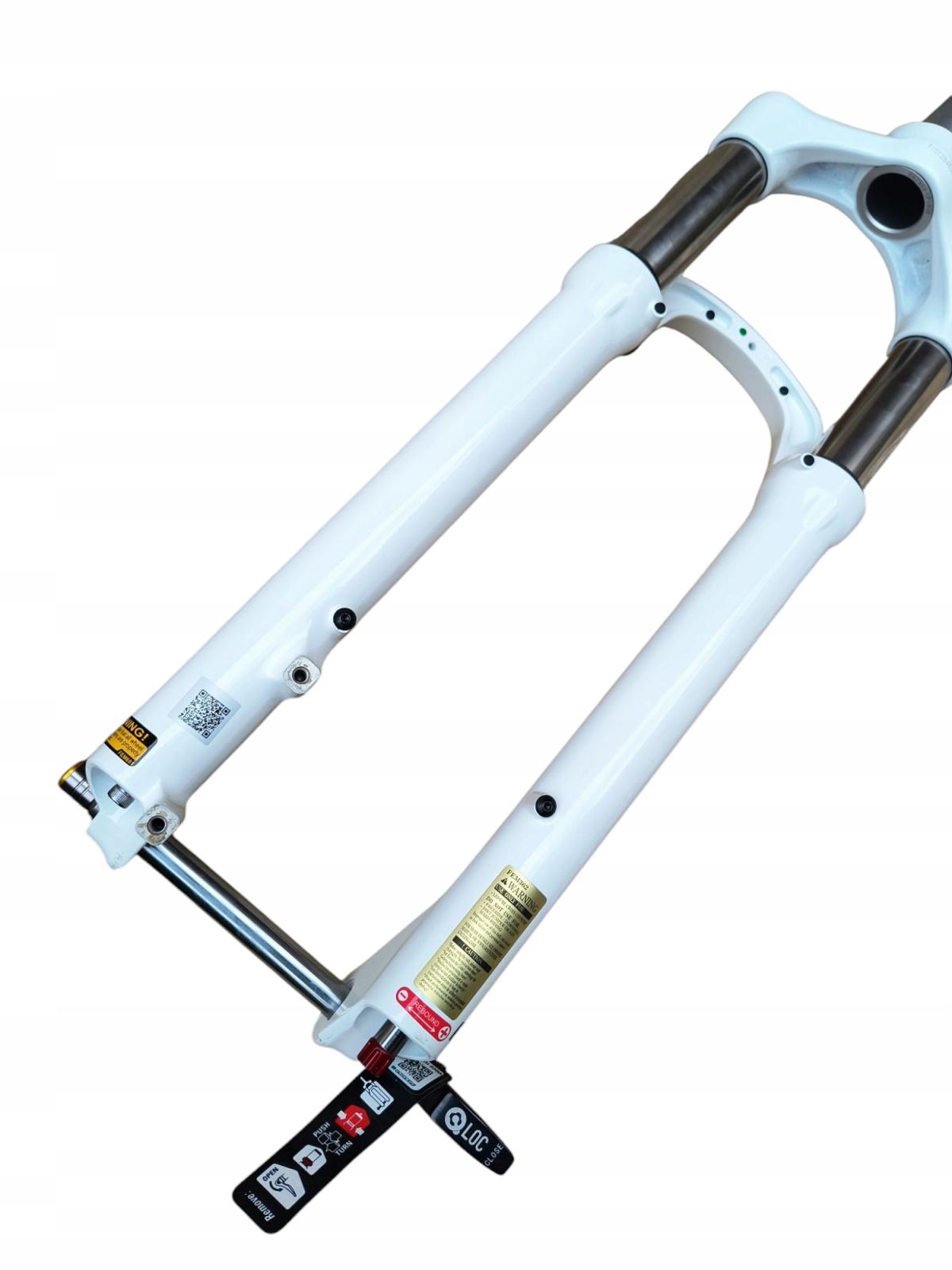 Vilica SUNTOUR XCR34 LO-R AIR 29 TAPERED blokad, 15mm BOOST