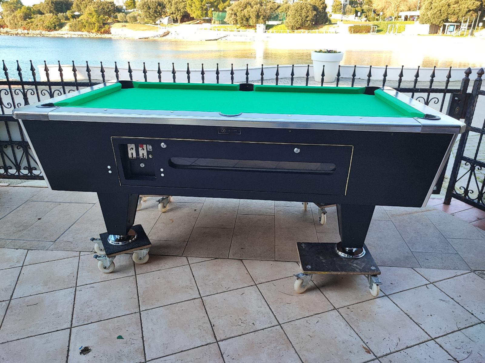 Bilijar , Biljar Leonhart , crni , novo platno , kamena ploca