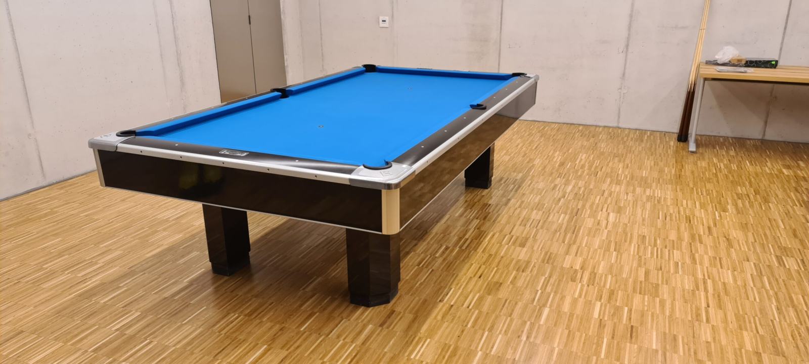 Brunswick Centurion 9ft – obnovljena, rabljena miza