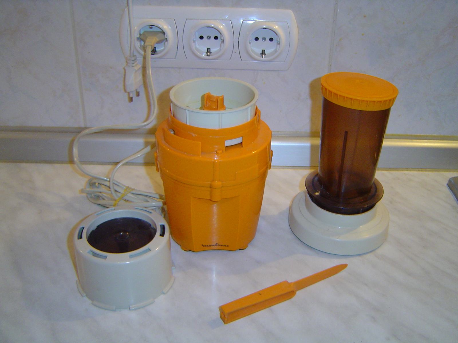 Moulinex sjeckalica i blender