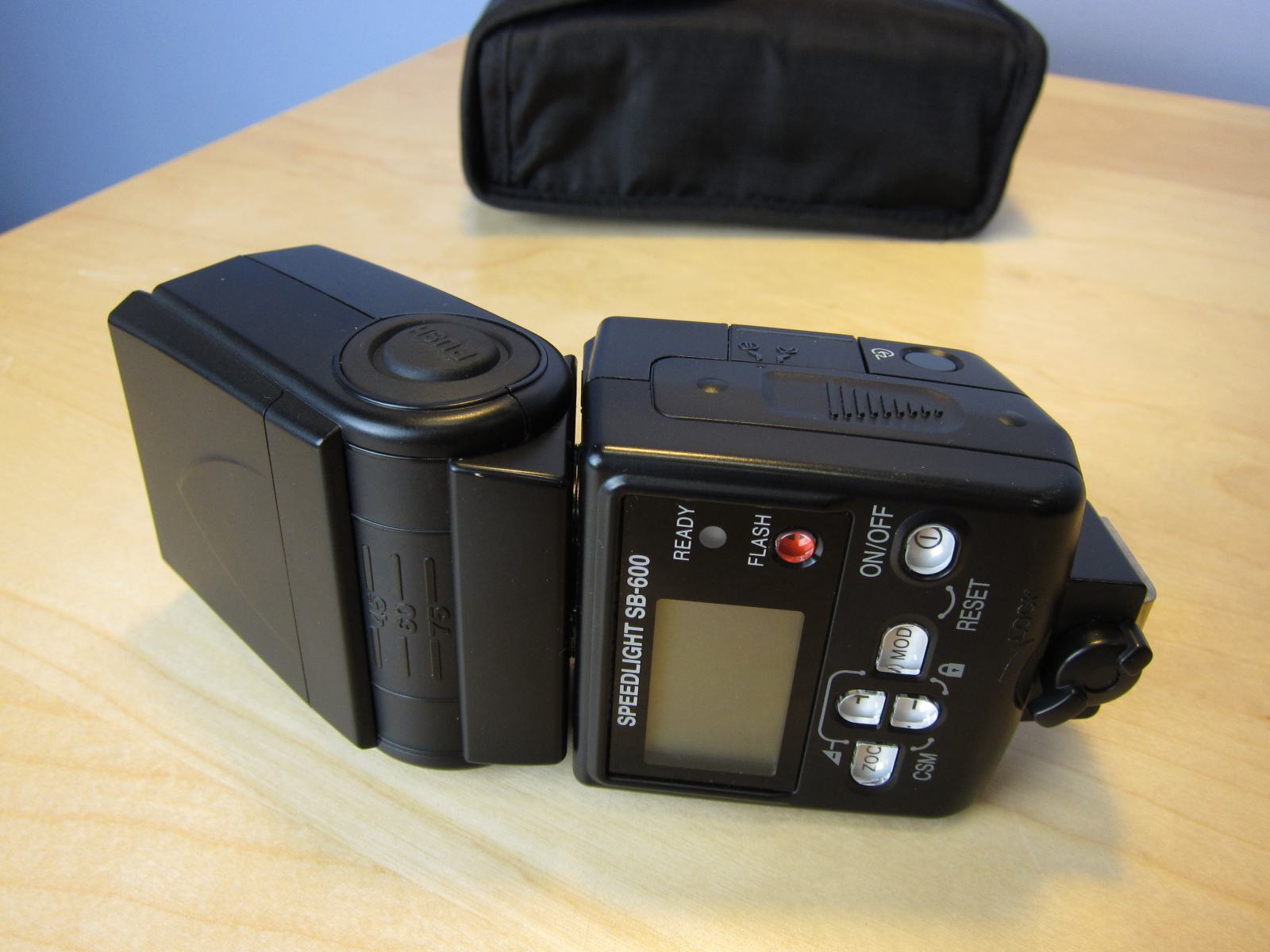 Nikon SB-600 Speedlight Flash for Nikon Digital SLR Cameras SB600 AF