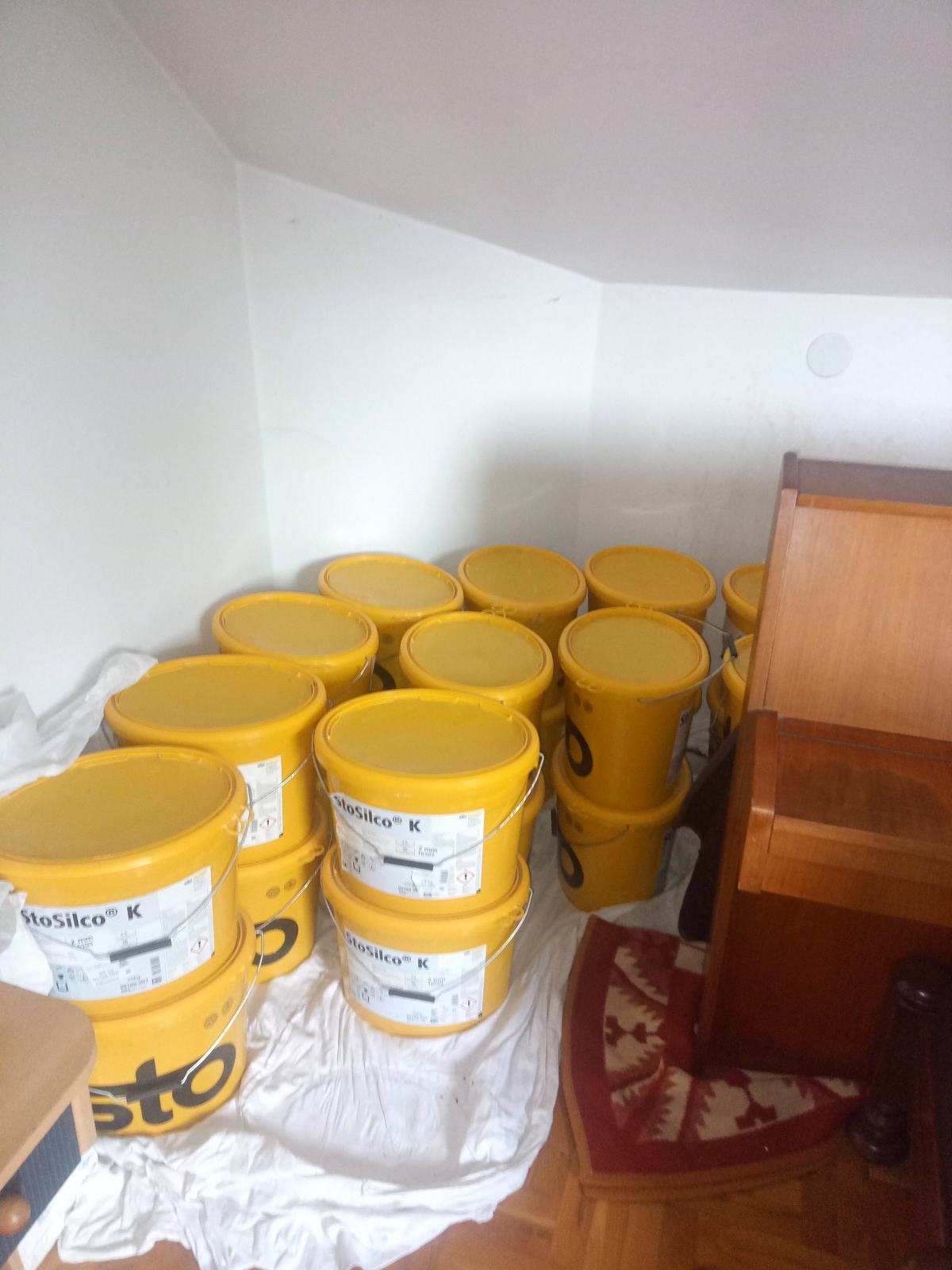 Boja za fasadu Sto 40EURA PO KANTI