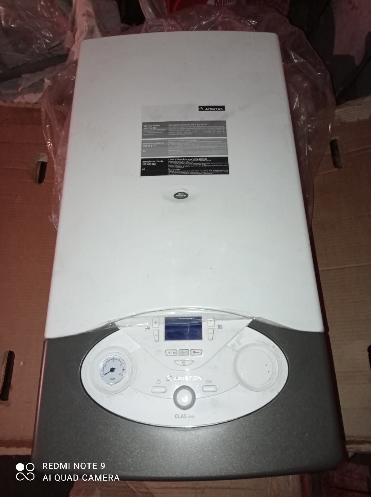 Fasadni plinski bojler novo