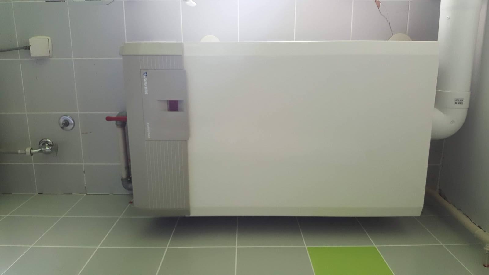 Junkers Eurostar ZWE 28-3MFA 23 S5800