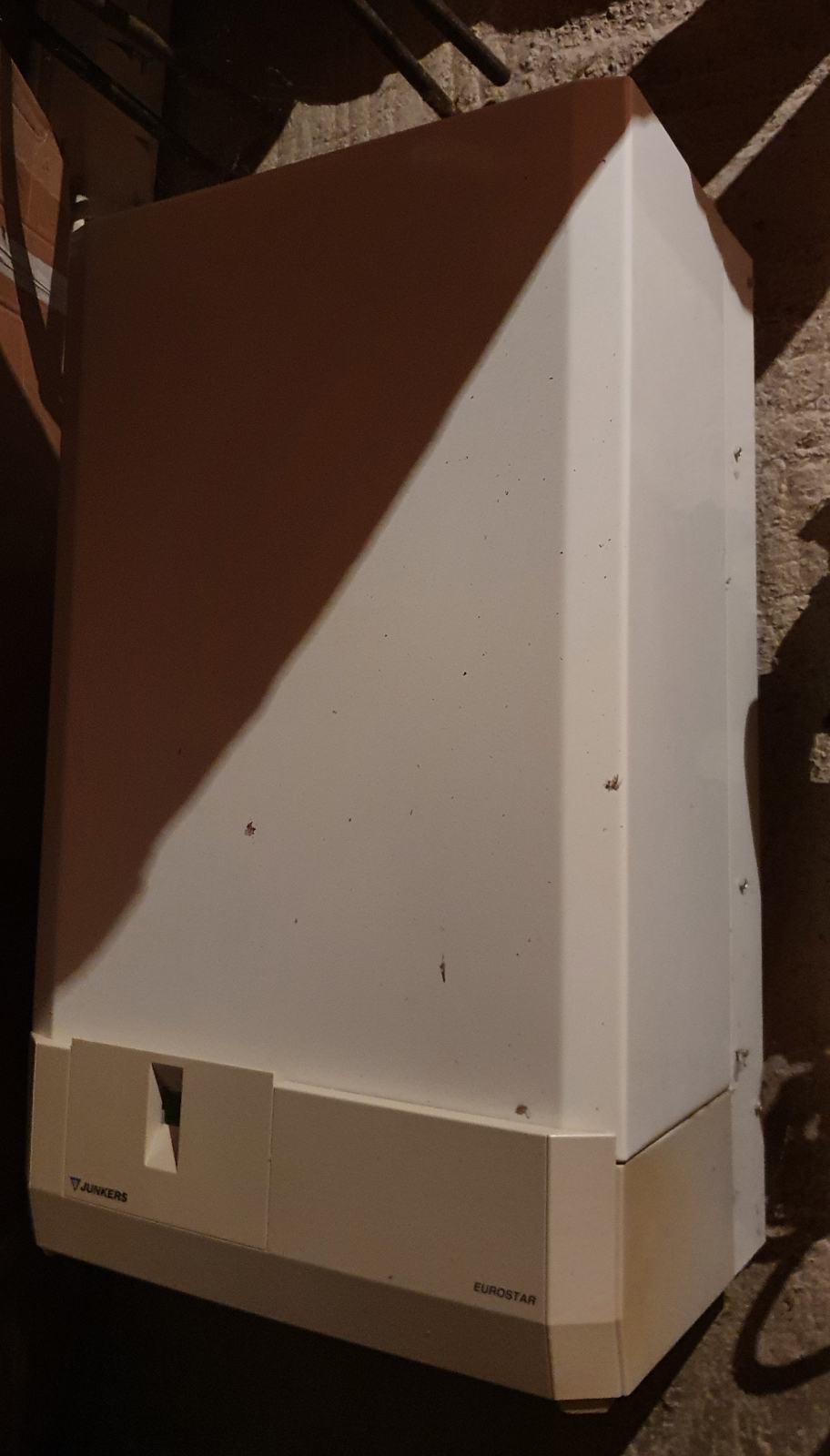 Junkers Eurostar ZWE 28-4MFA