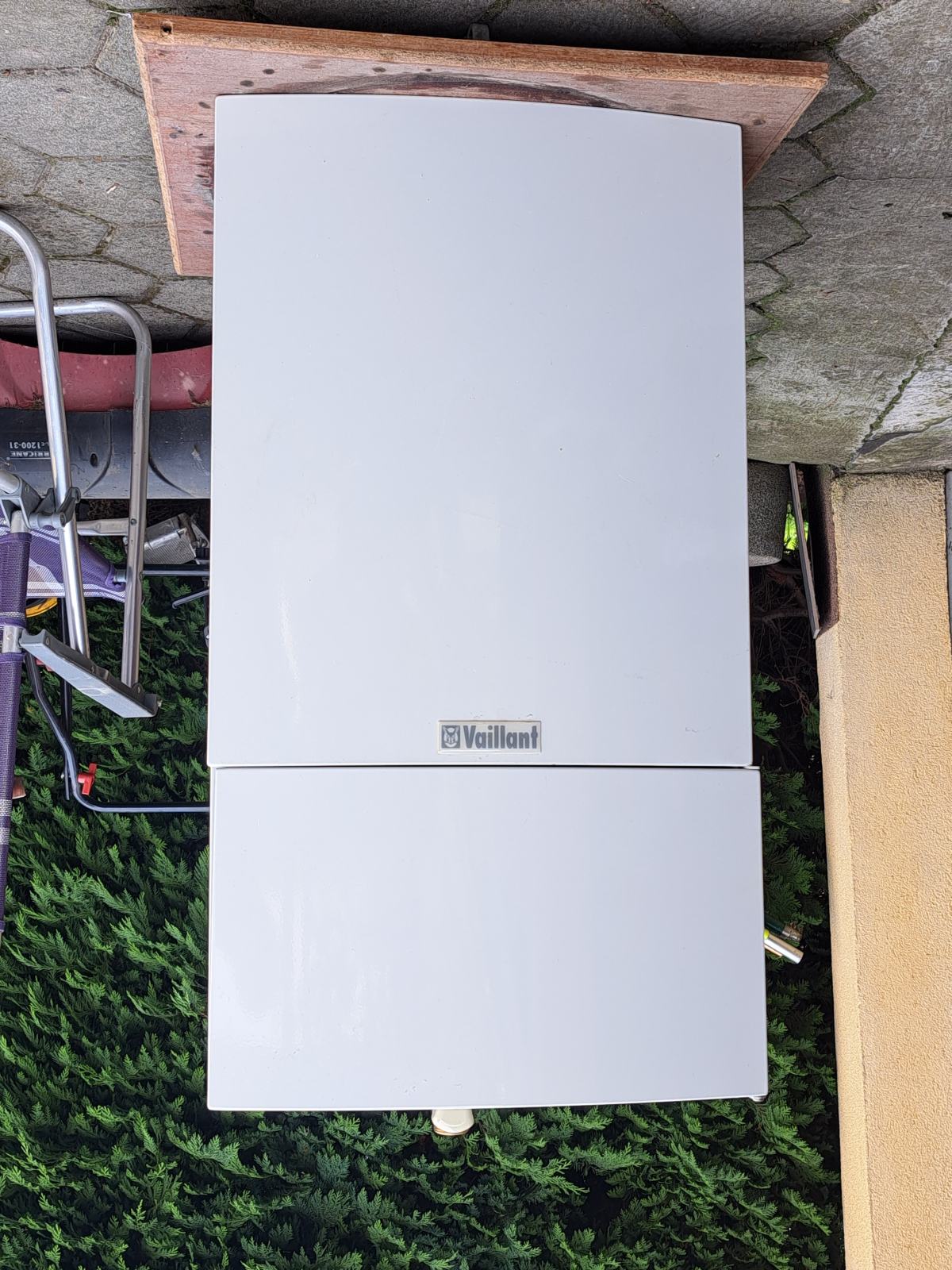 Plinski bojler Vaillant fasadni 24 kW