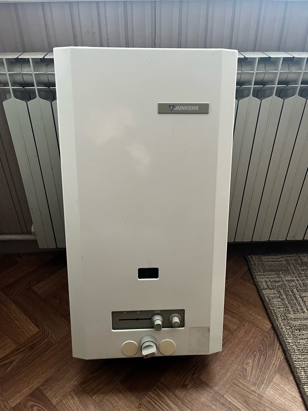 Plinski protočni bojler, 10L