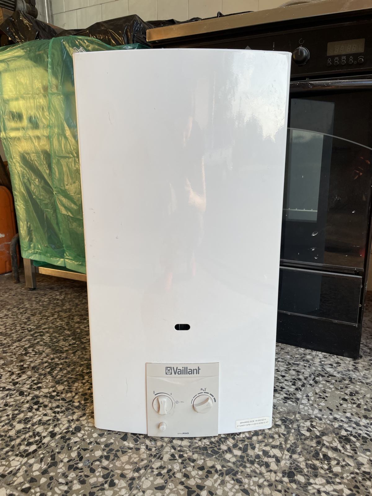 PRODAJEM VAILLANT BOJLER- 130 eura