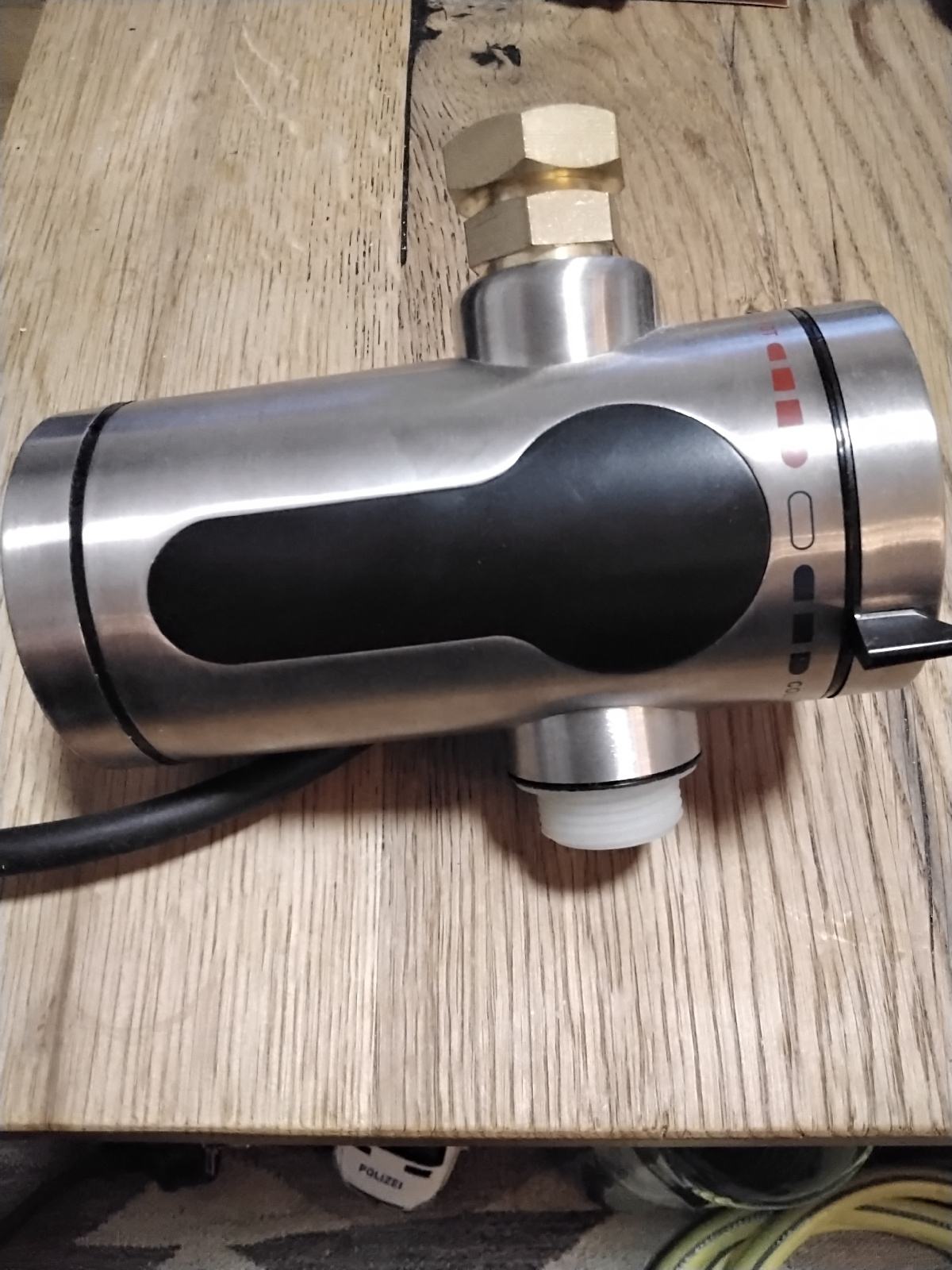 Protočni grijač vode