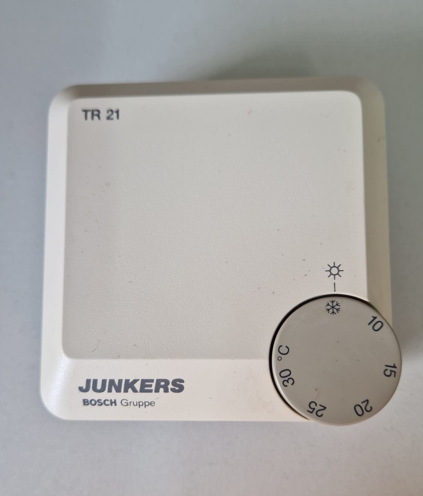 TR 21 Junkers termostat NOVI