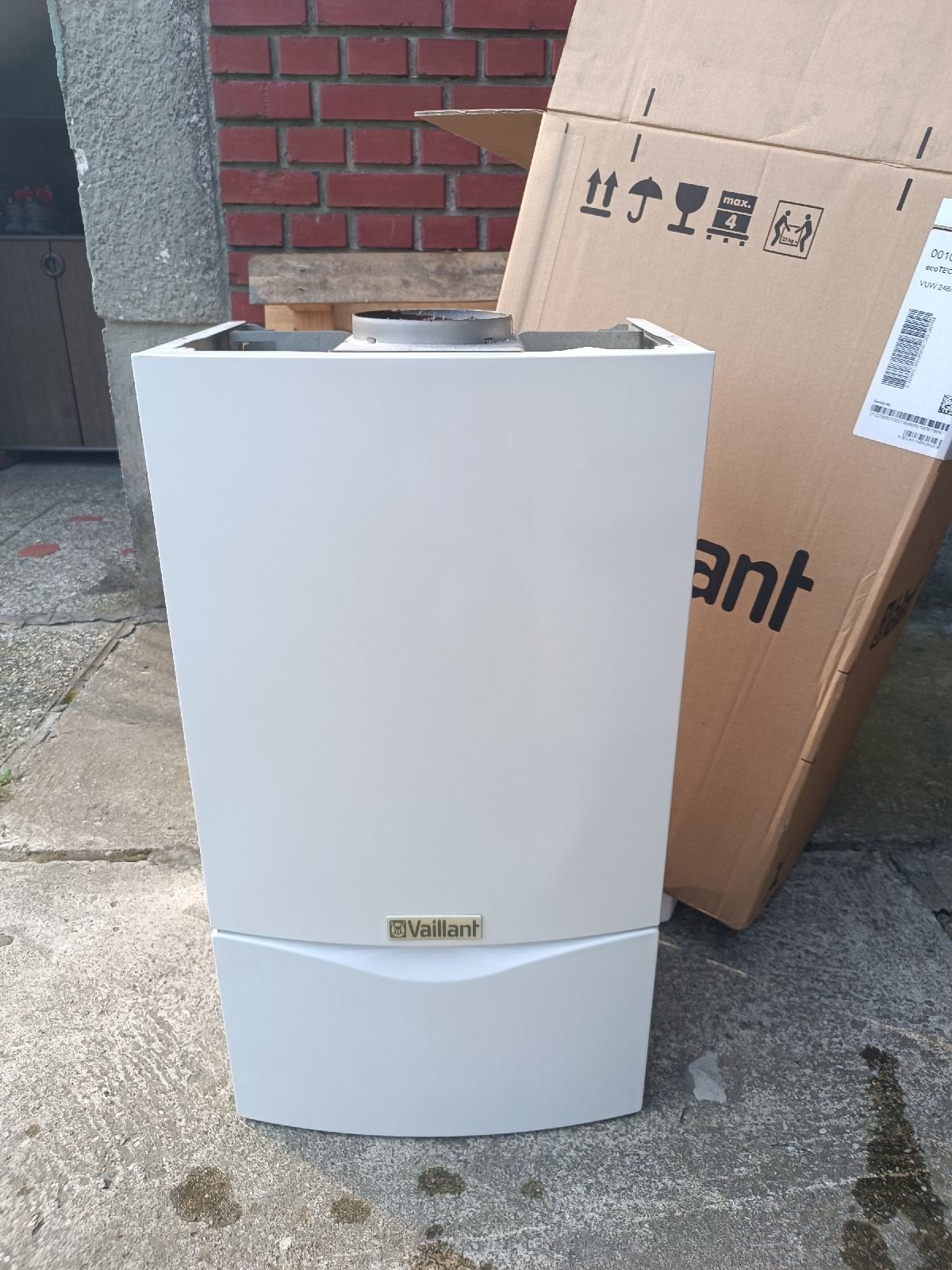 Vaillant plinski kombinirani bojler na dimnjak 24kw