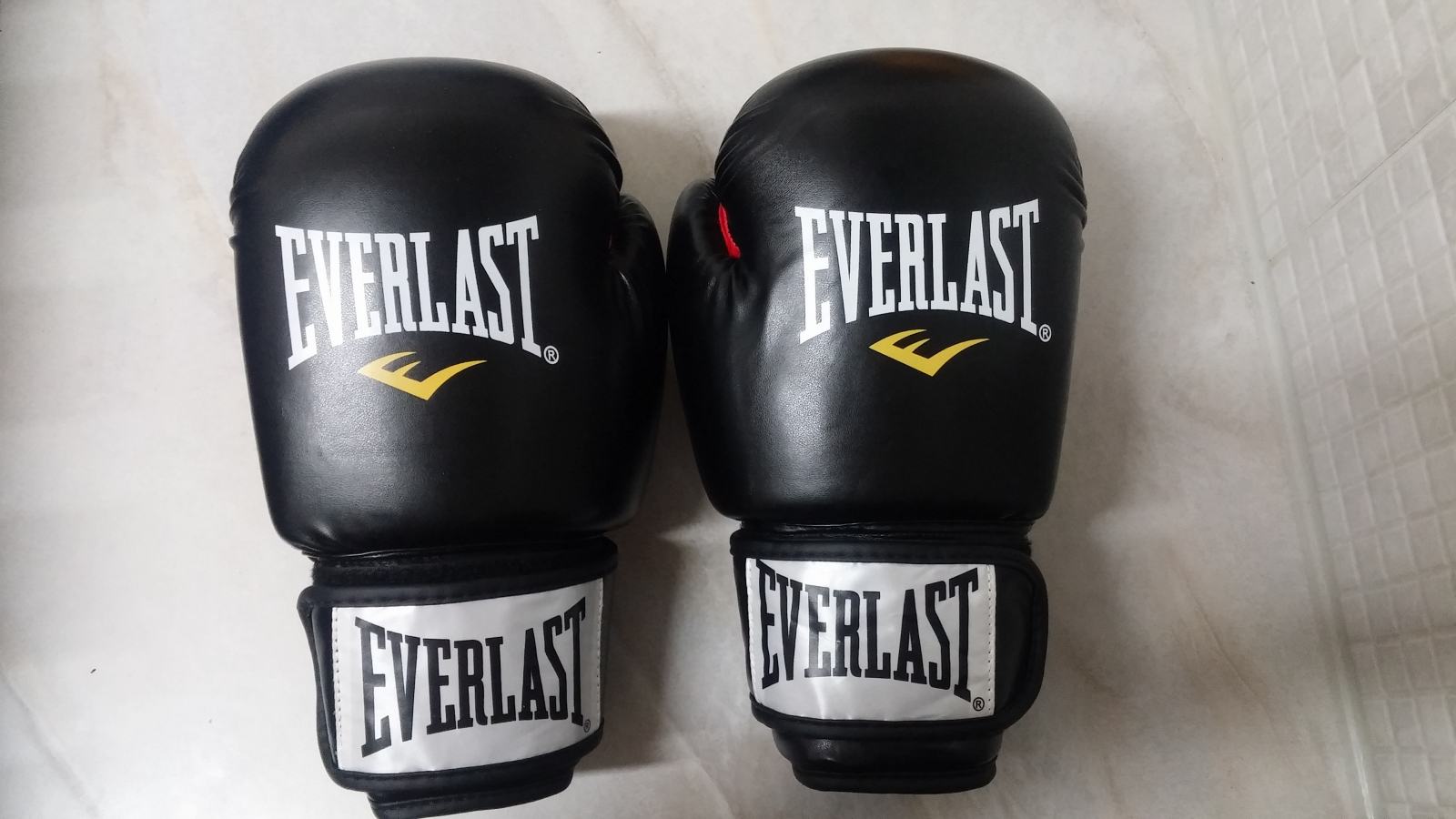 Everlast rukavice za Boks i bandaže
