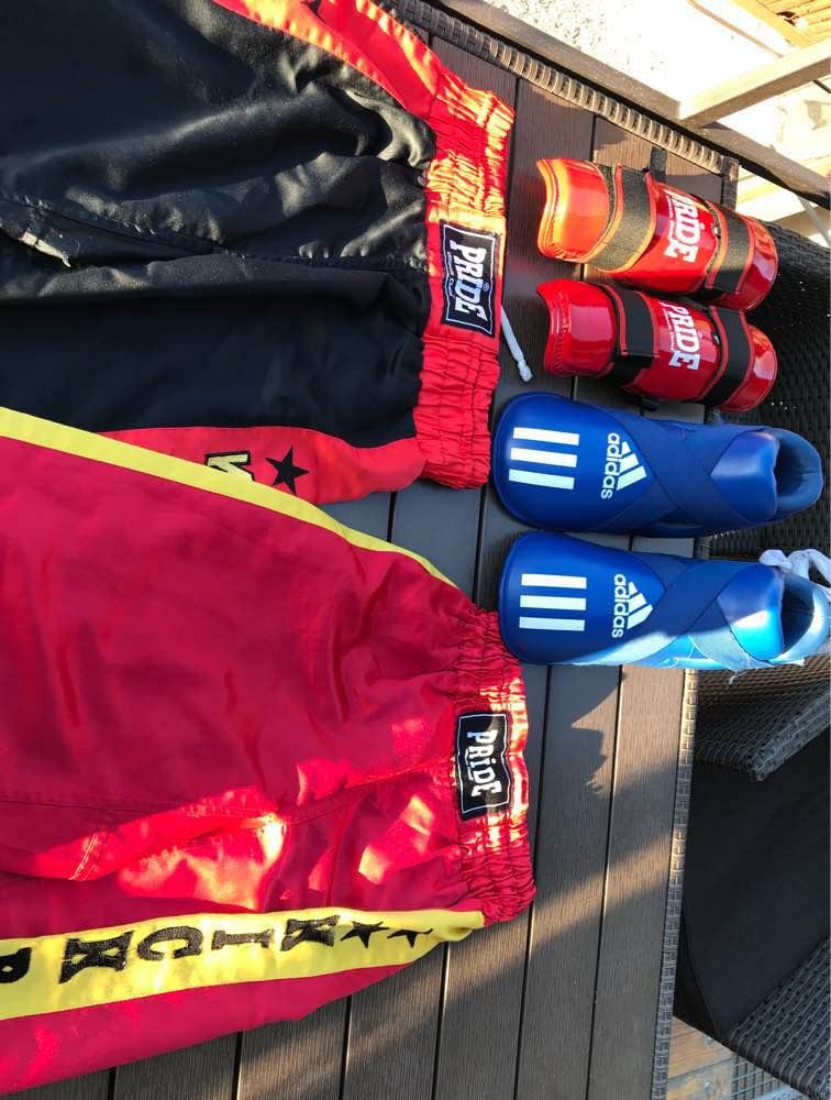 Oprema za kickboxing