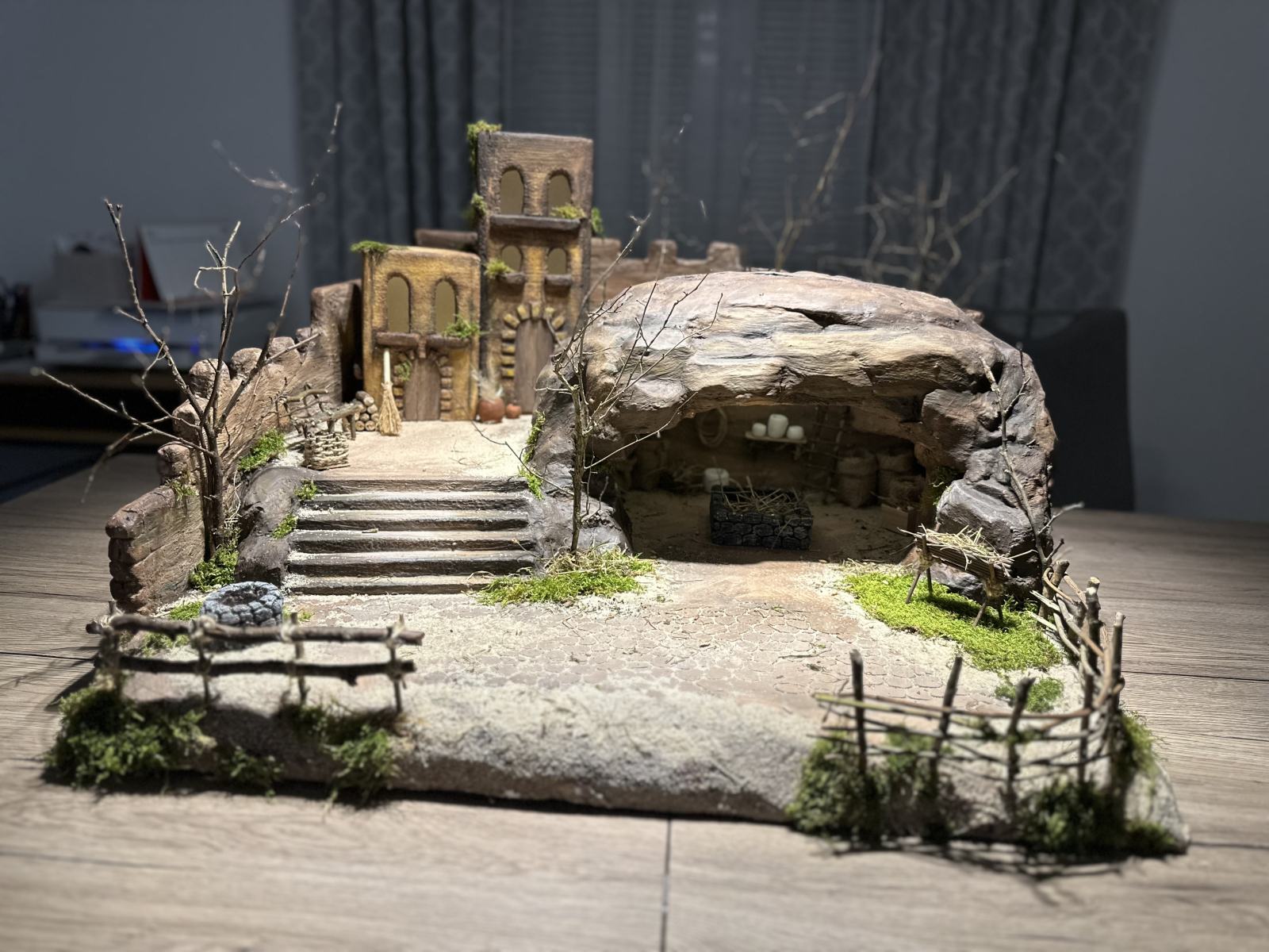 Posebne božićne jaslice - 70cm x 70cm - *UNIKAT*