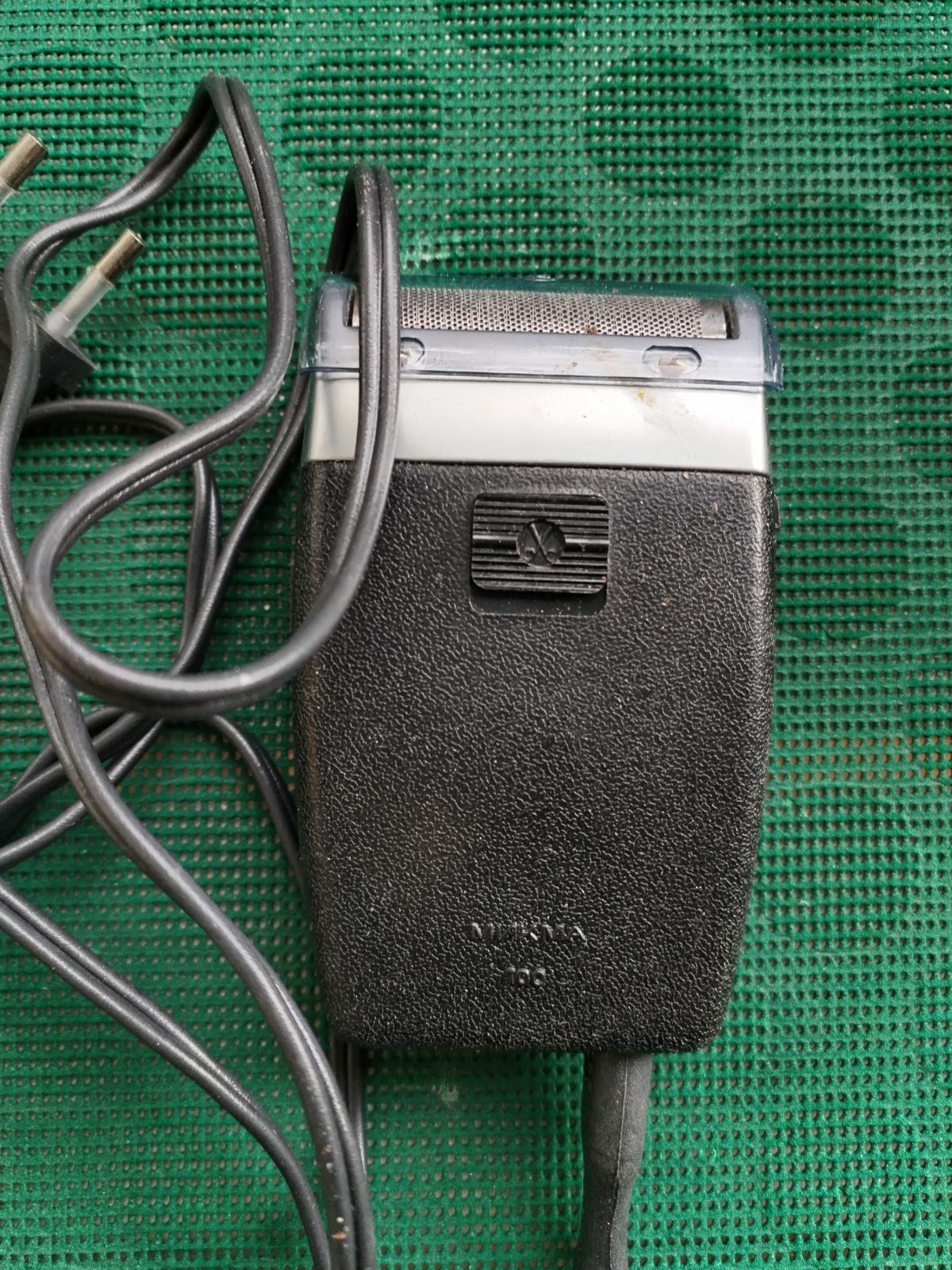 POVOLJNO!!! Ruski brijači aparat MIKMA 100 USSR-1986.