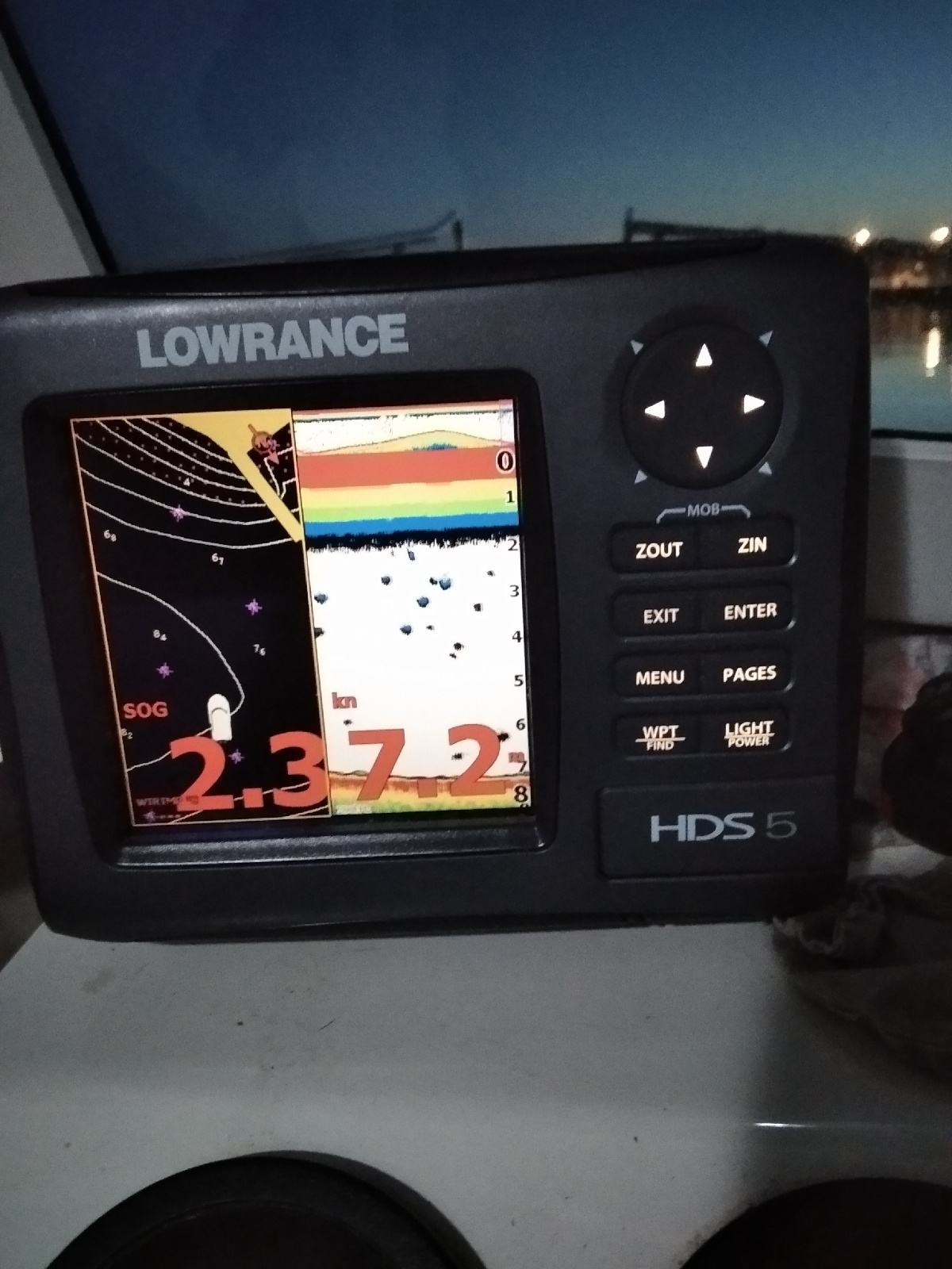 Lowrance HDS - 5 GEN 2