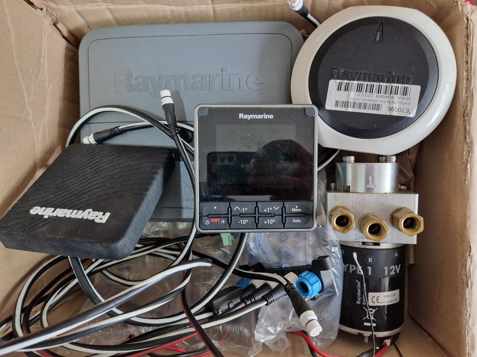 Raymarine pilot kompletan EV200