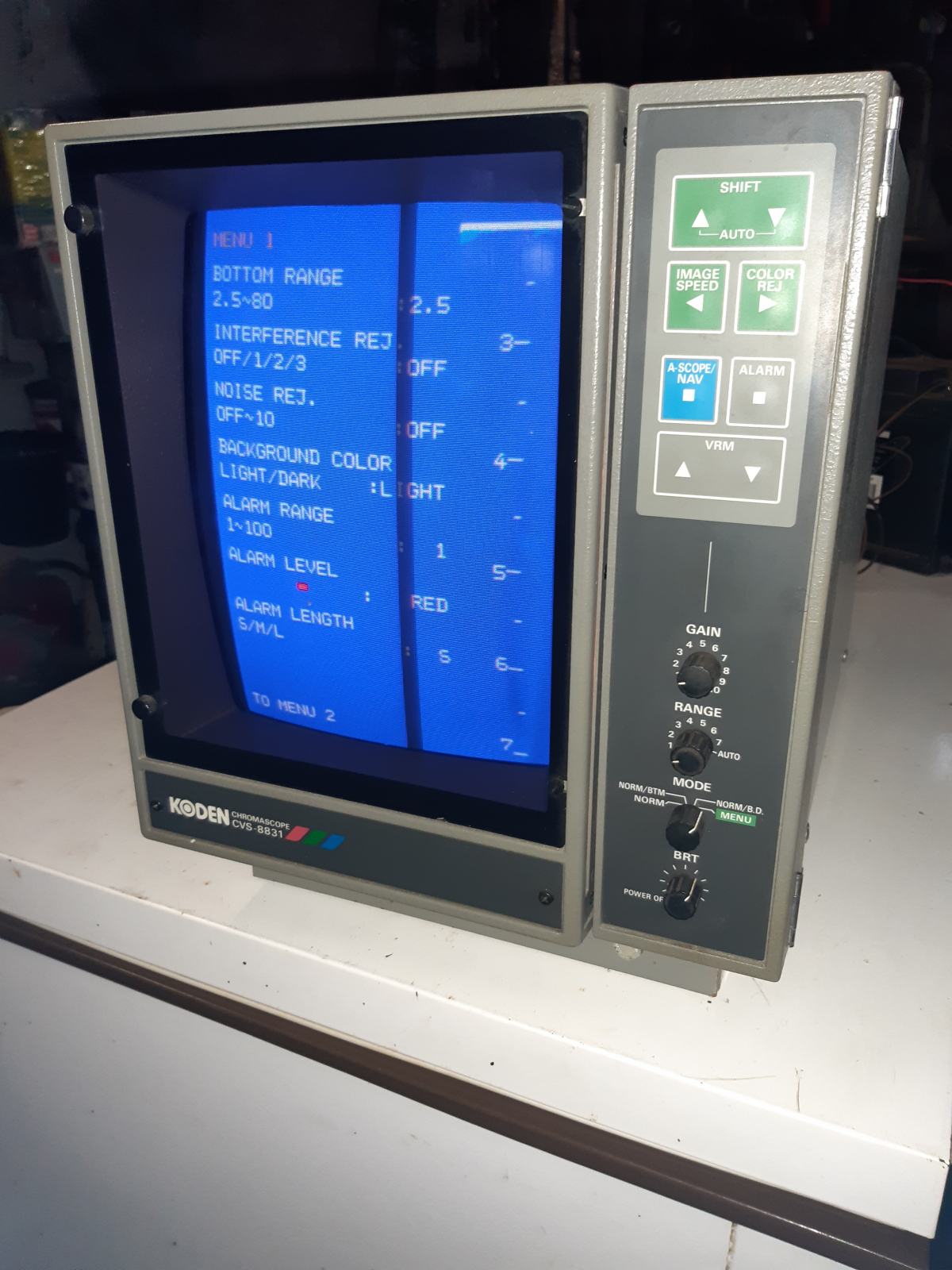 Sonar KODEN CVS 8831 schromascope