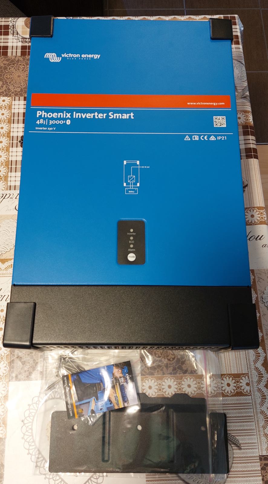 Victron Phoenix Inverter 48V 3000VA