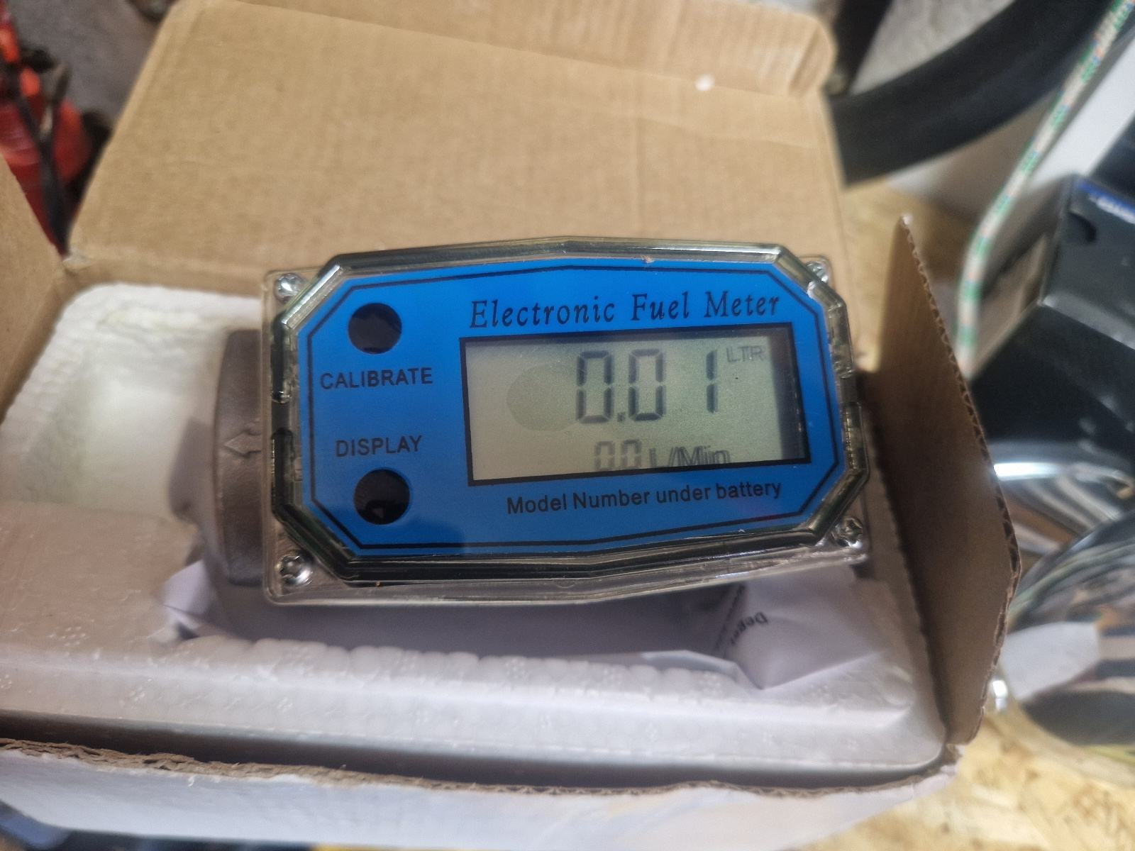 Electronic flow meter