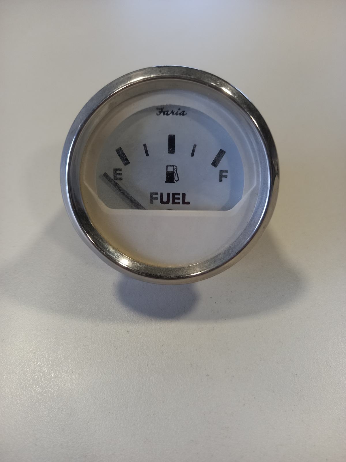 Pokazivač razine goriva Faria bijeli