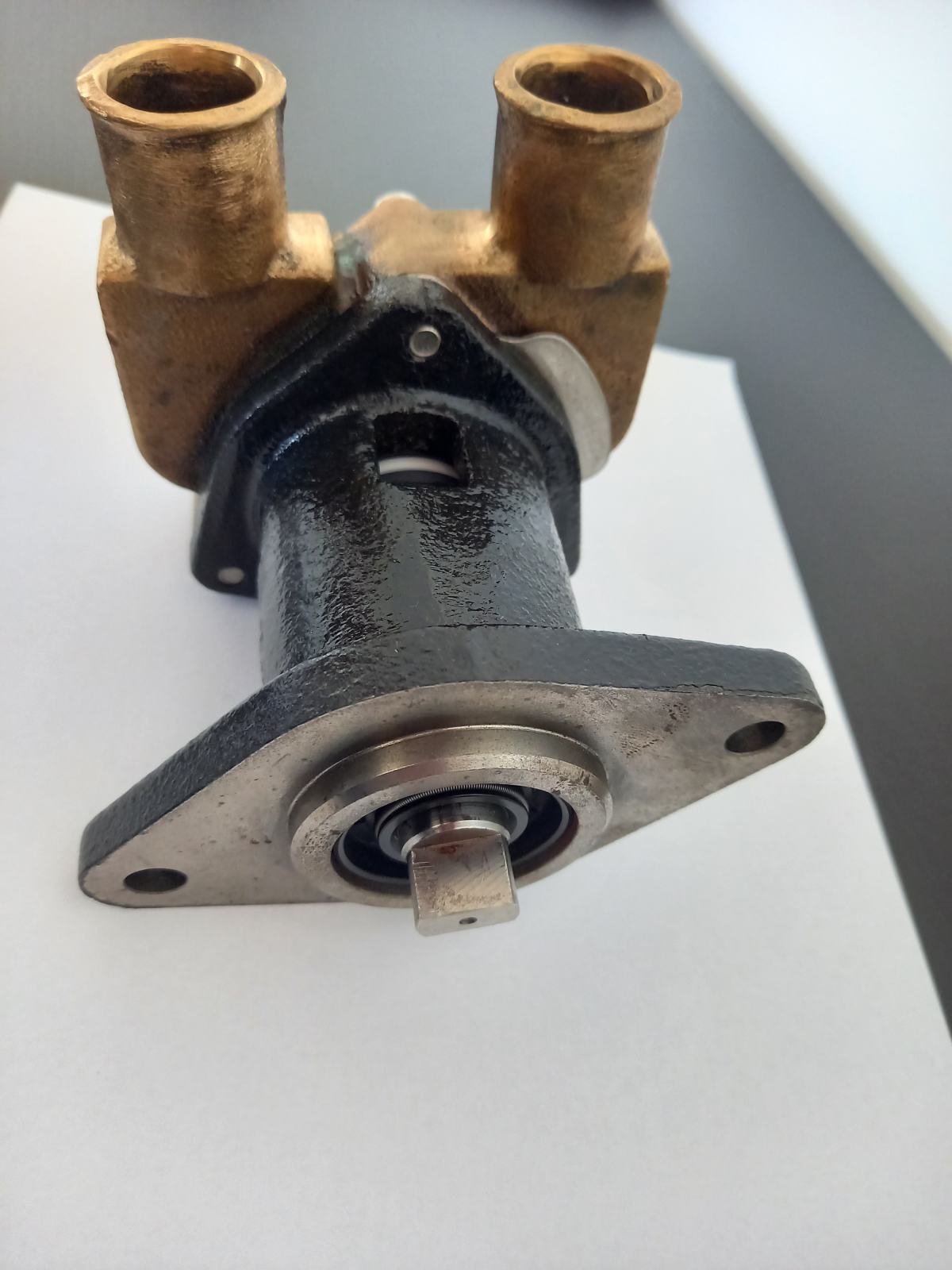 Sherwood G702 Pumpa za hlađenje motora