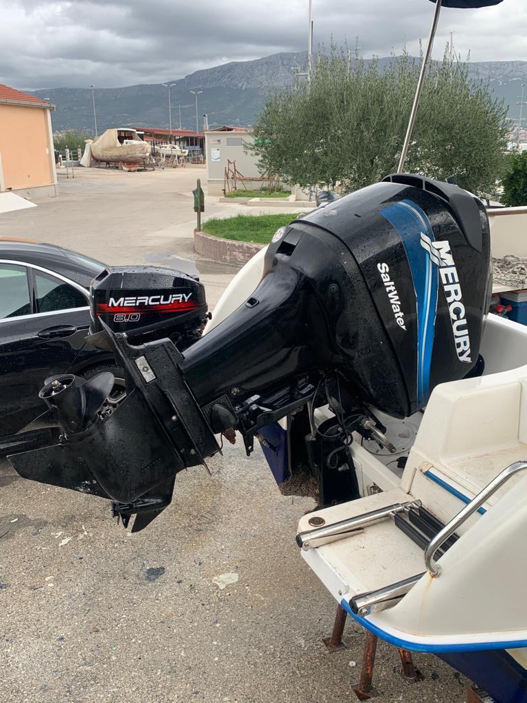 Vanbrodski motor Mercury 90