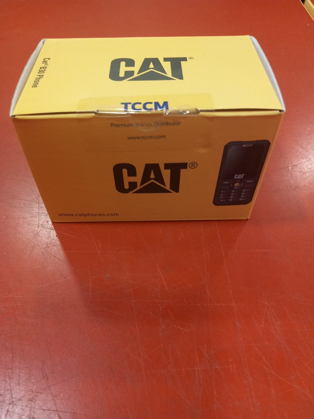 CAT B30 mobitel