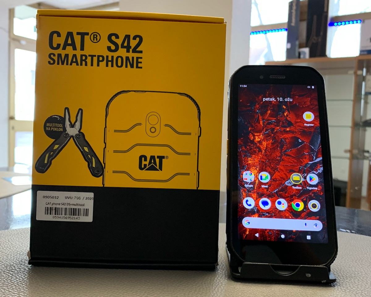 TRGOVINA Cat s42, U TRGOVINI, KUPI NA RATE