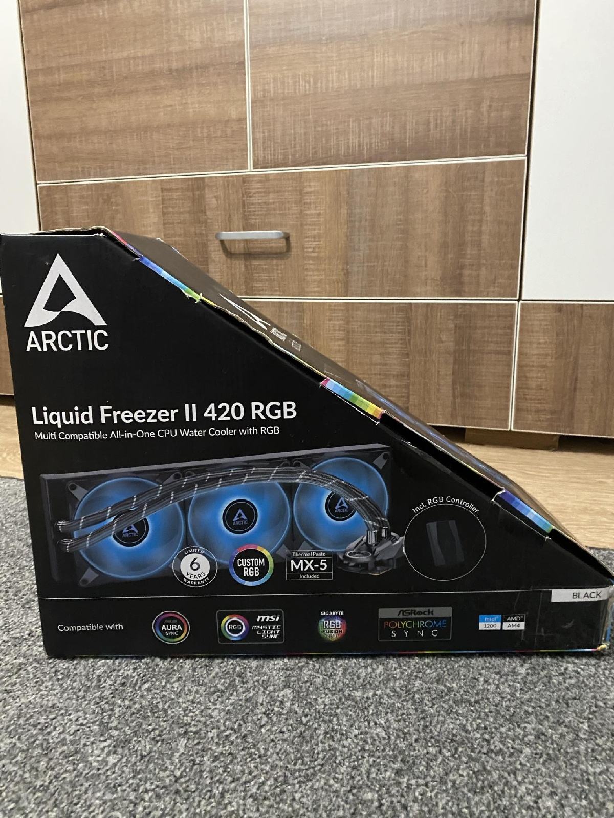 ARCTIC Liquid Freezer II 420 RGB