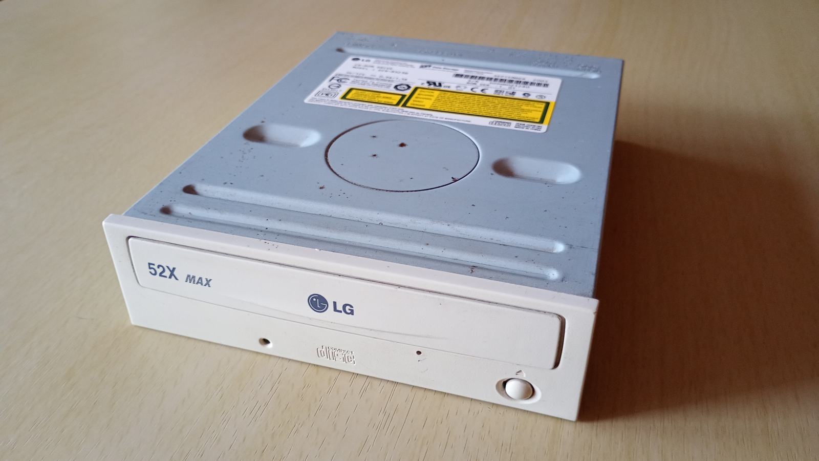 LG GCR-8523B CD-ROM Drive 52X MAX, White, IDE / ATAPI