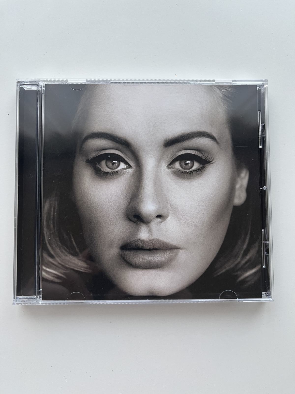 Adele 25