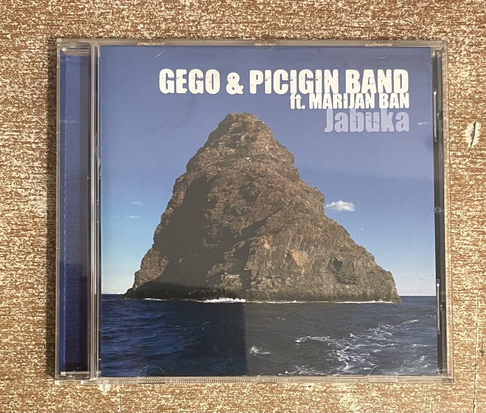 CD, GEGO & PICIGIN BAND FT. MARIJAN BAN - JABUKA