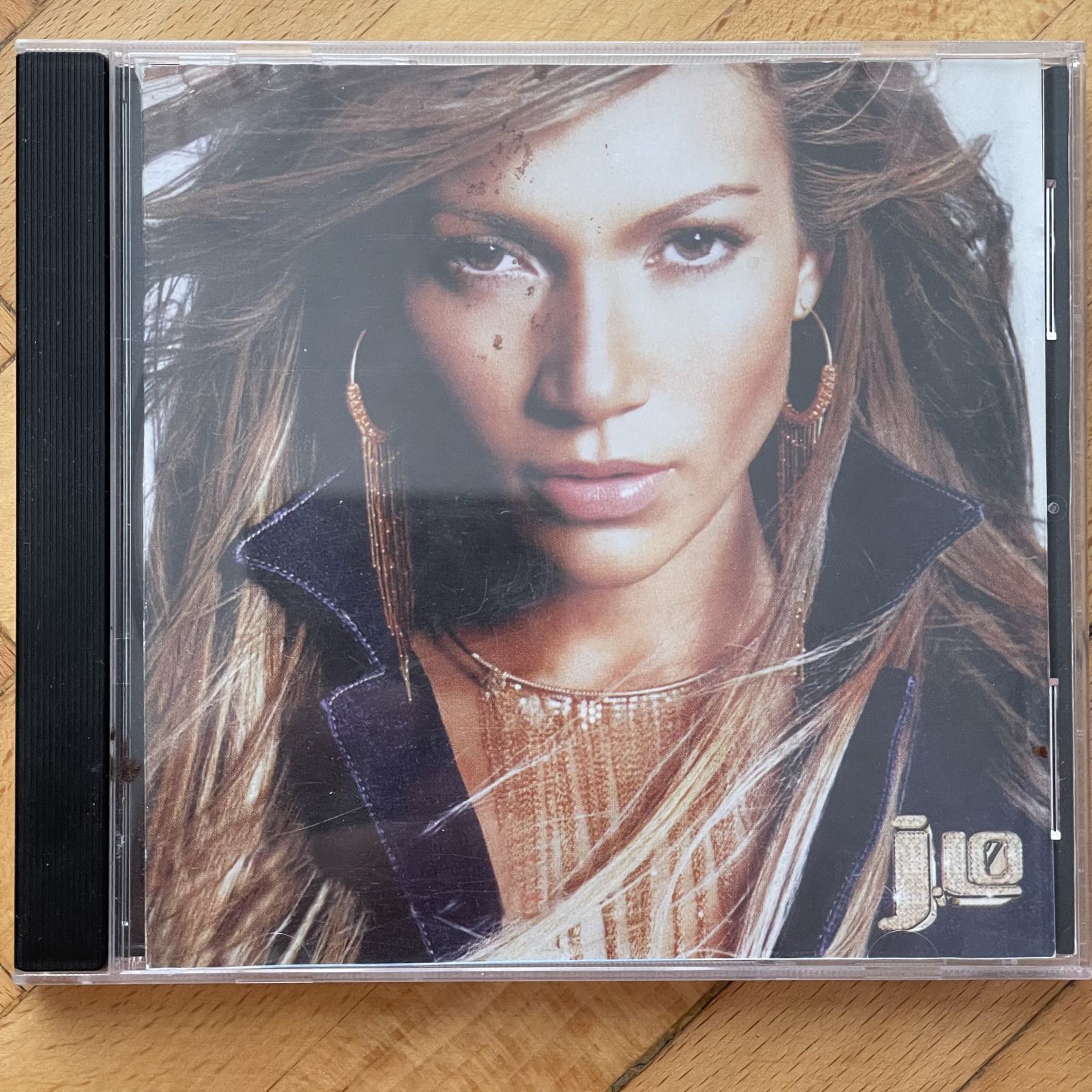 CD Jennifer Lopez - J.Lo (2001.) 18skladbi, 2.studijski album od Lopez