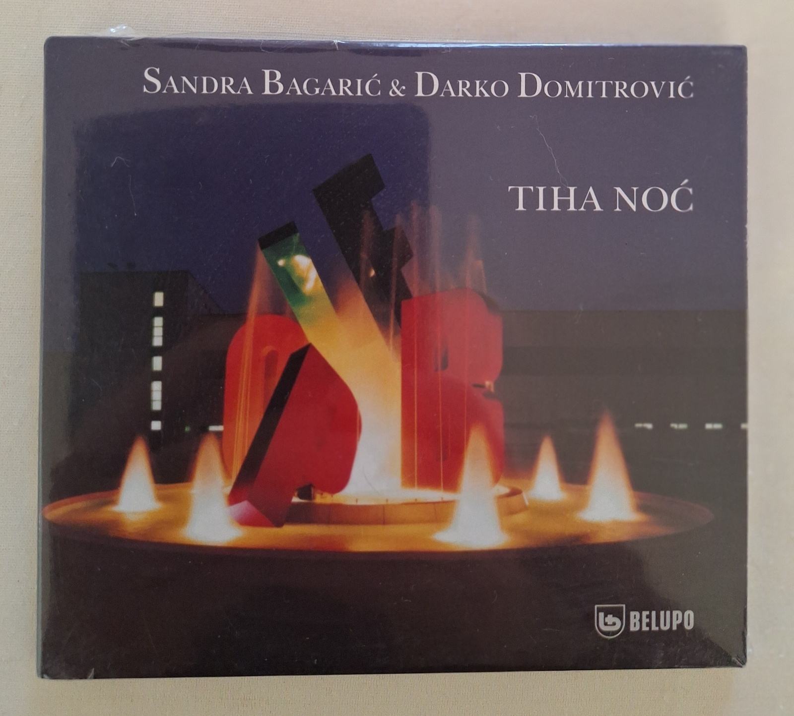 CD TIHA NOĆ-SANDTA BAGARIĆ@DARKO DOMITROVIĆ-ORIGINALNO ZAPAKIRAN