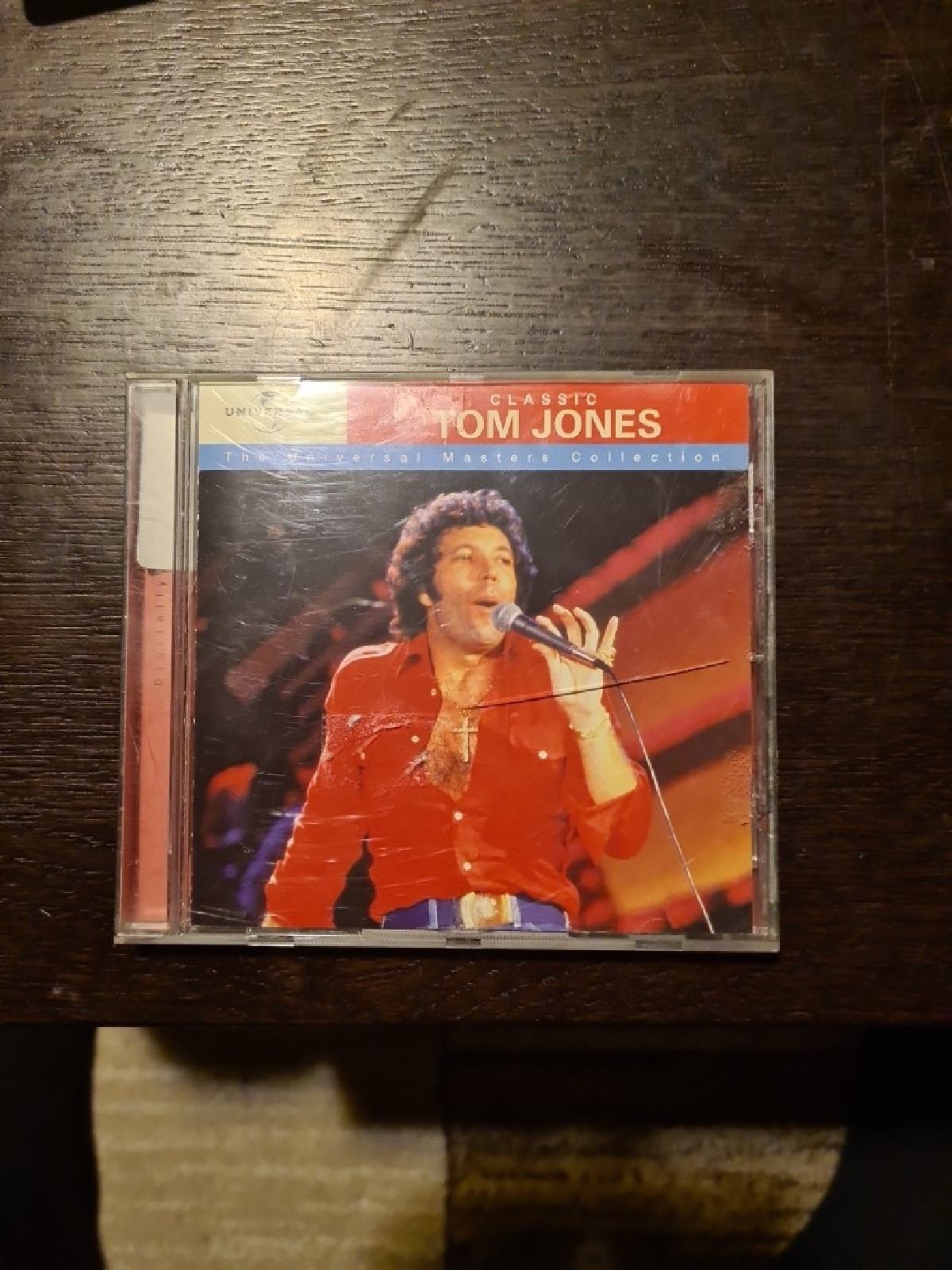 cd Tom Jones