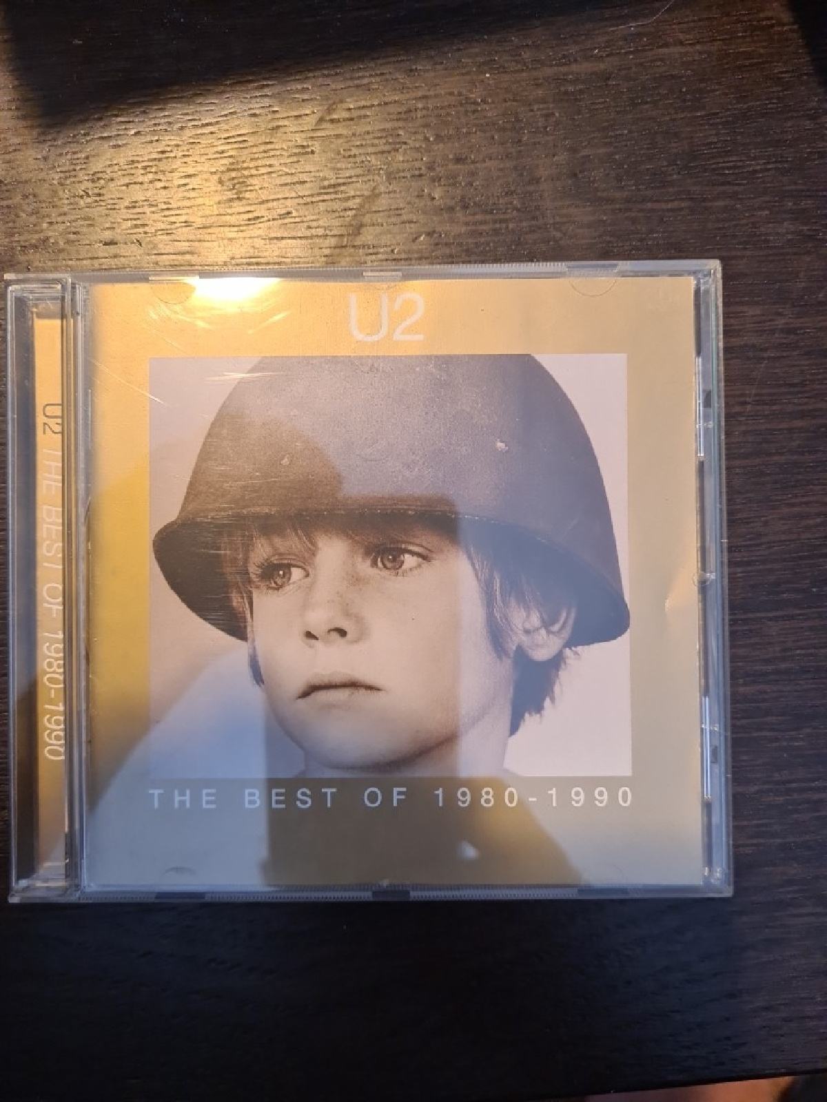 cd U2