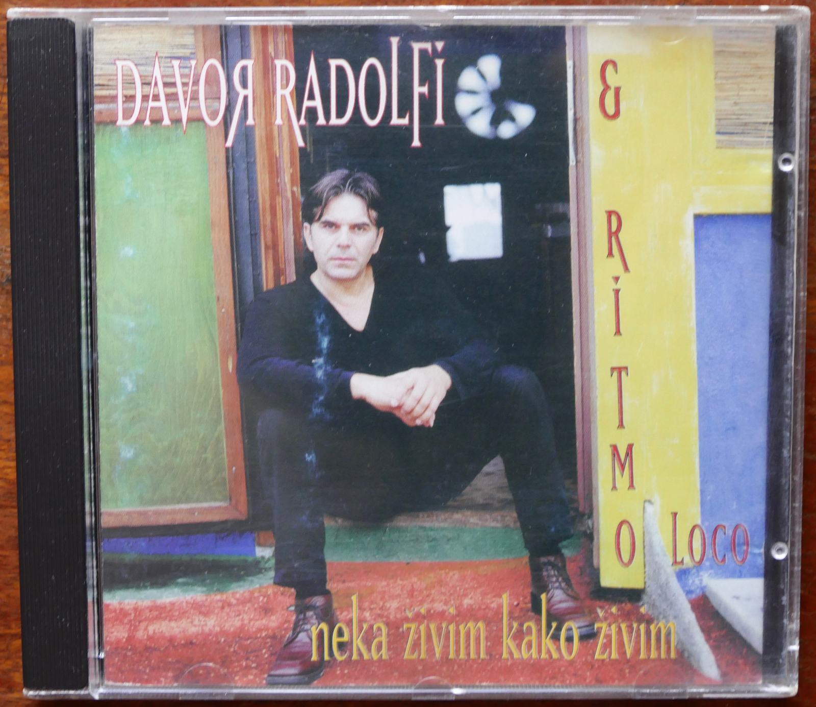 Davor Radolfi & Ritmo loco: Neka živim kako živim