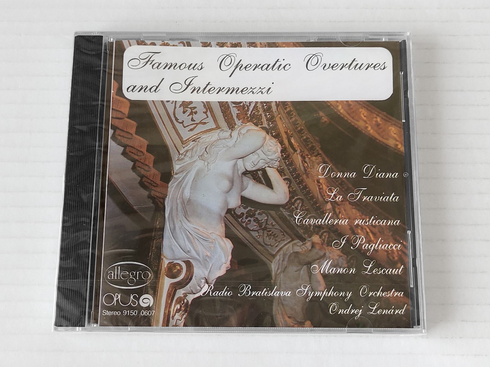 FAMOUS OPERA OVERTURES AND INTERMEZZI (Klasika)