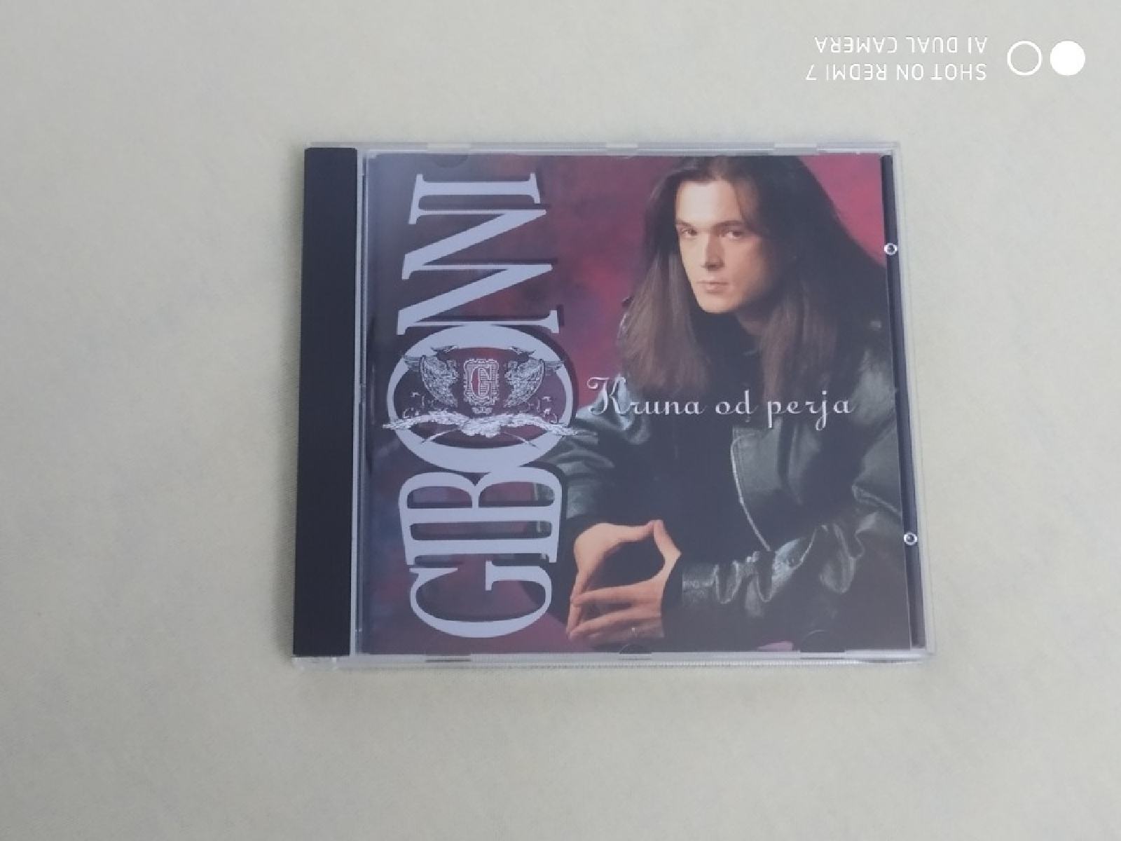 Gibonni: Kruna od perja
